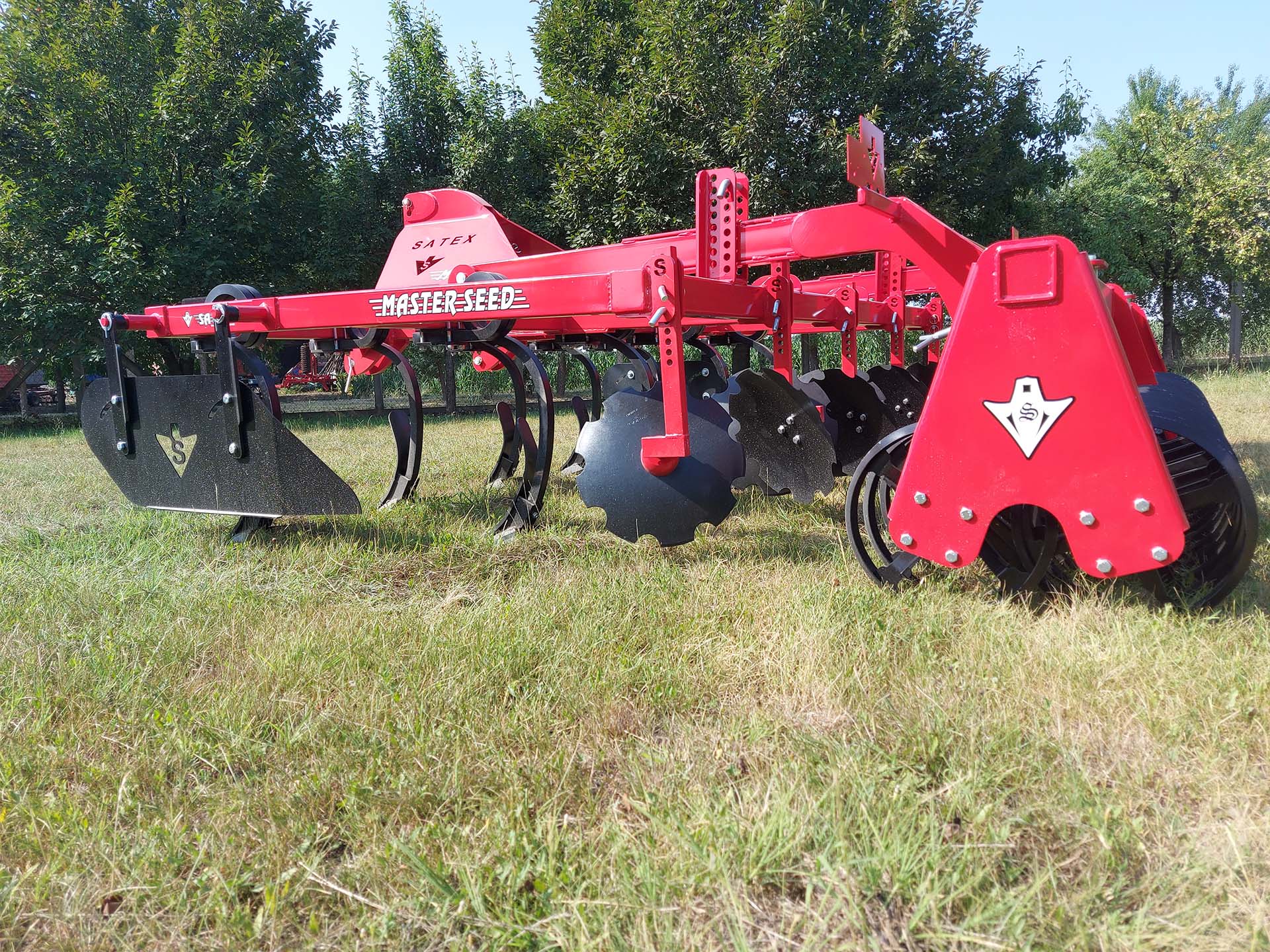 Kombinator SATEX Gruber za poljoprivrednike